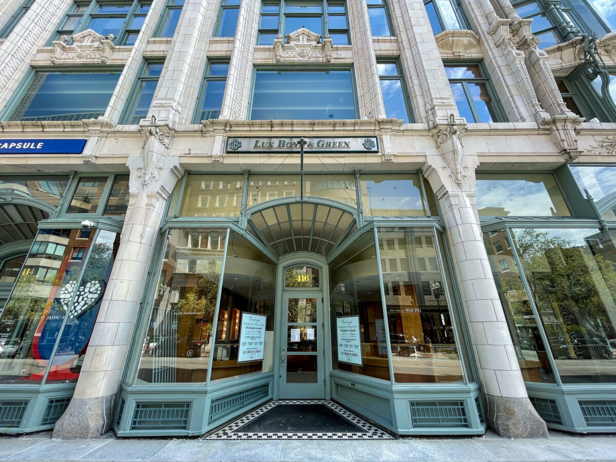 420 BOYLSTON STREET | BOSTON, MA - AW Perry